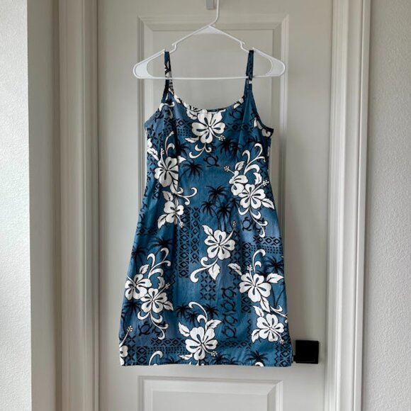 Hilo Hattie | Dresses | Hilo Hattie Hawaiian Hibiscus Sleeveless Dress ...